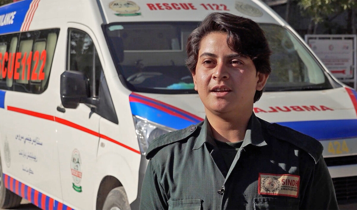 IN ‘HOPE’ AMBULANCES WITH WOMEN DRIVERS IN SOUTHERN PAKISTAN - Sindh ...
